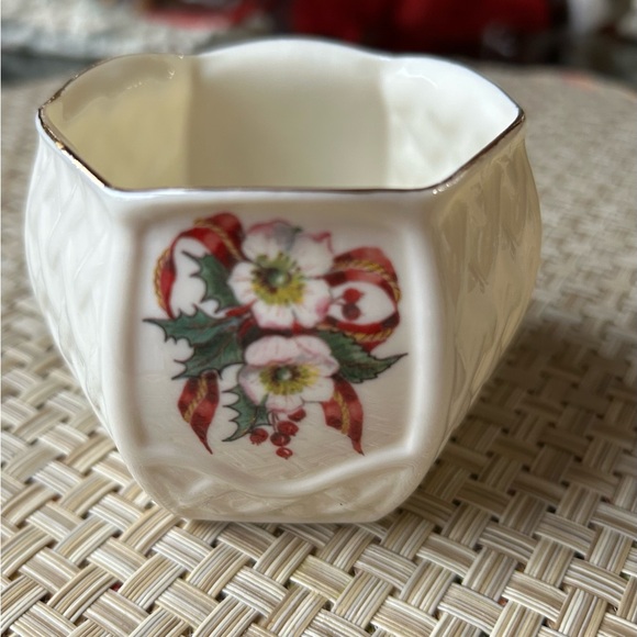 Belleek | Art | Belleek Black Stamp Cream Floral Ceramic Votive Candle ...